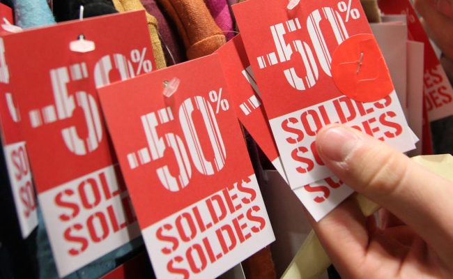 Les soldes d’hiver débutent en France : un mois de promotions sous ...